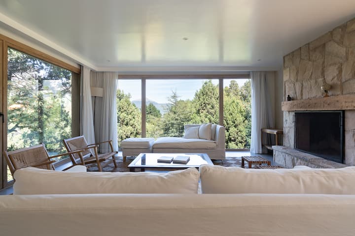 Spacious Cozy Home With Mountain Views –Arelauquen - San Carlos de Bariloche