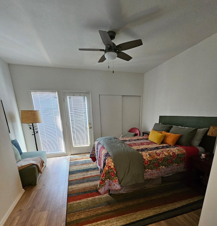 Clean, Sassy Condo With Pool & Multiple Patios - Tucson