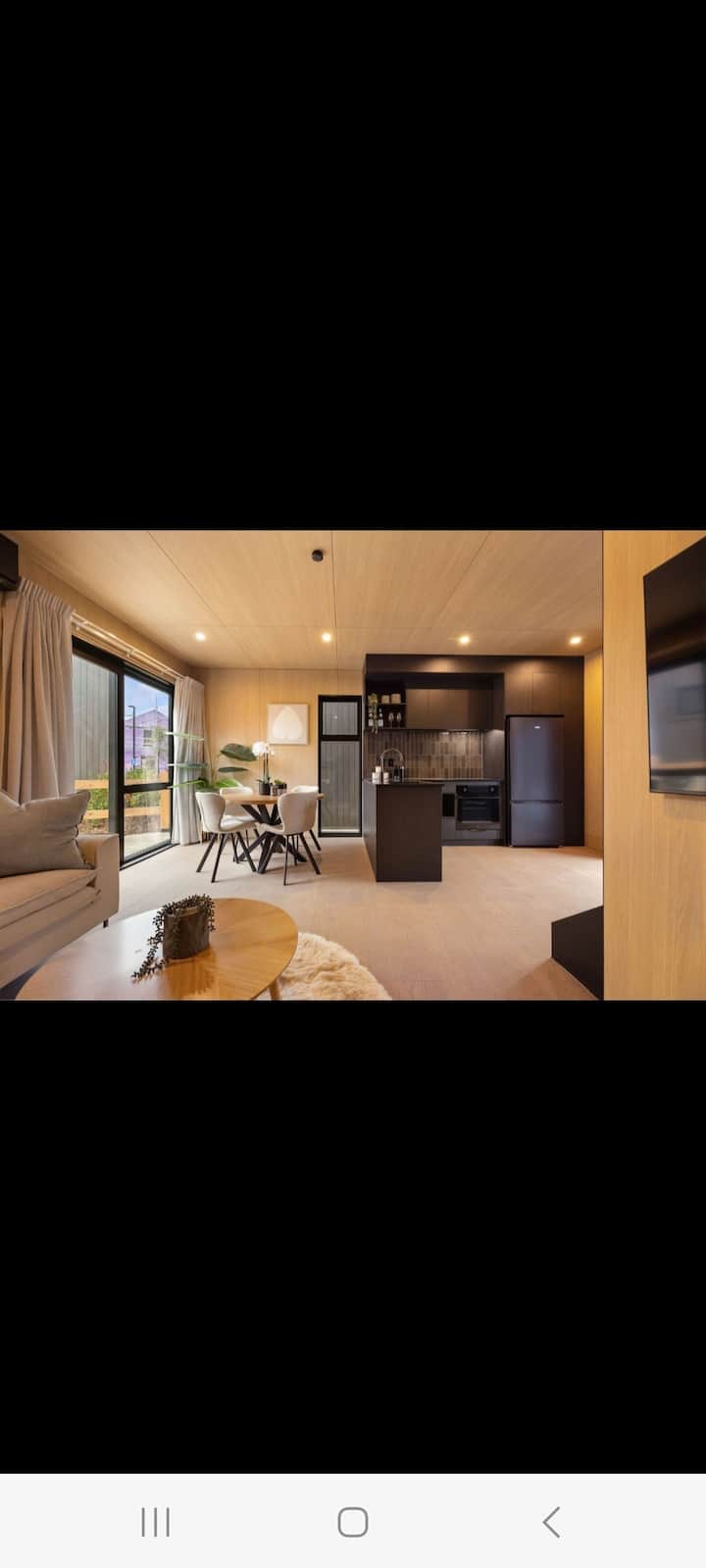 Remarkable Views Retreat - Central Frankton - Lake Hayes