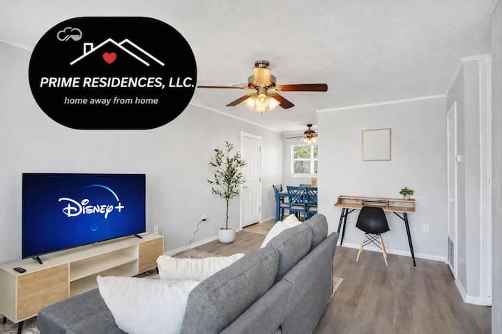 5 Min To Fort Sill• Wifi & Streaming• Large Home! - Lawton, OK