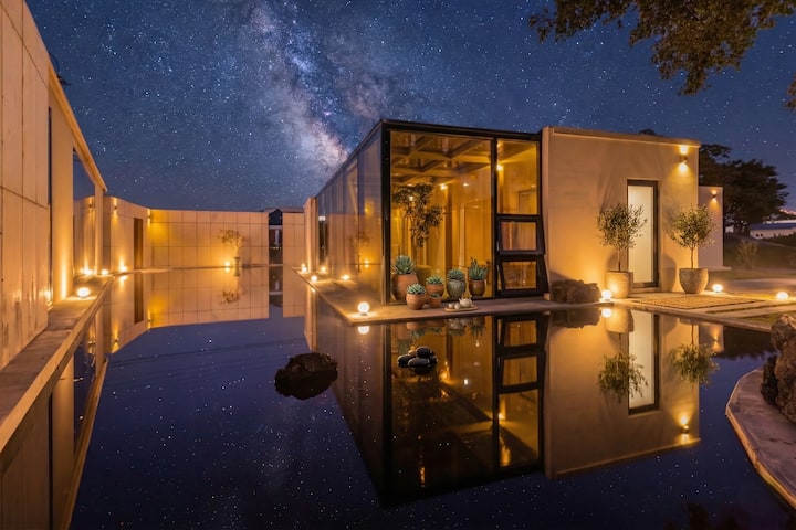 Famous Comedian’s Accommodation (Couple Room) - Jeju-si