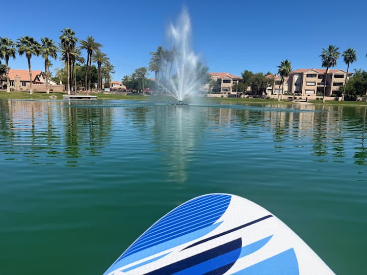 Ahwatukee Oasis. Quality, Amenities & A Lake! - Phoenix, AZ