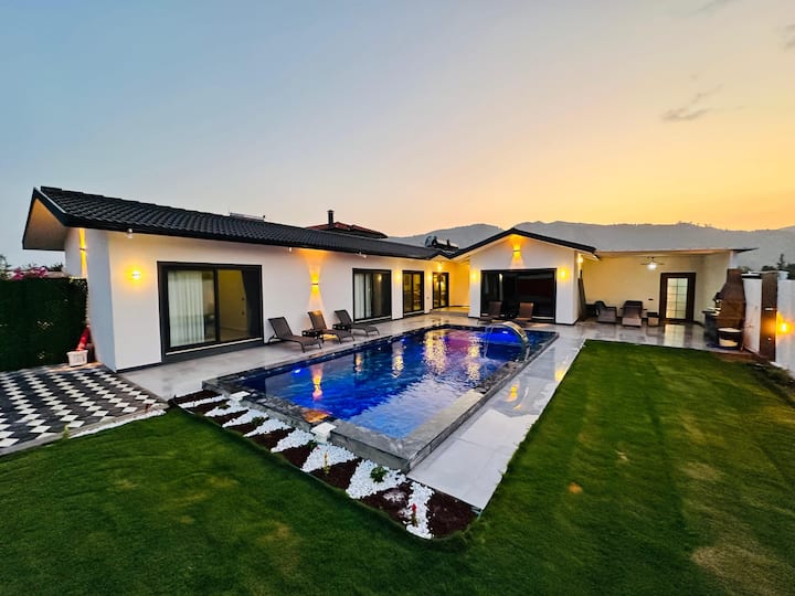Korunakli Müstakil Villa - Dalaman