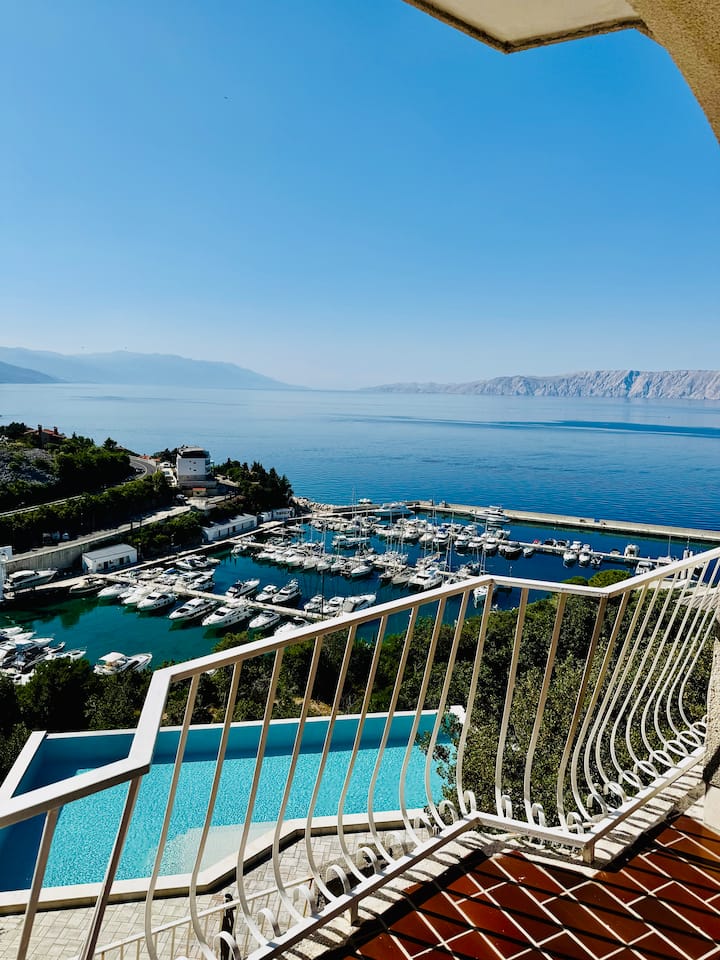 Seaviewapartment 2nd Floor & Infinity Pool - Novi Vinodolski