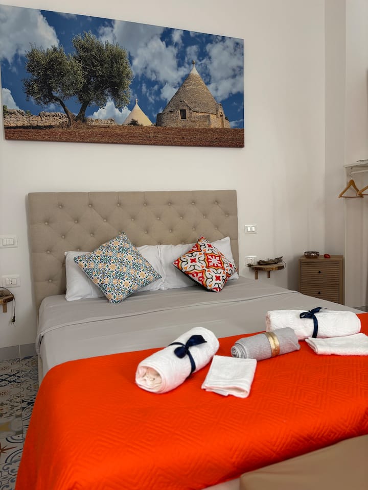 Frisa Del Salento Suite: Charme Salentino Mesagne - Mesagne