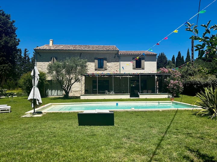 Maison De Charme Ave Piscine Au Calme En Provence - Carpentras