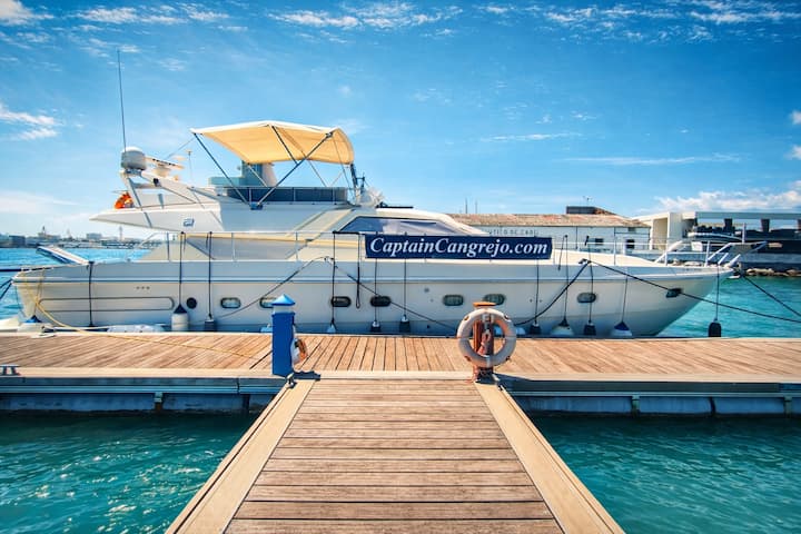 Luxury Boat In Cádiz - El Puerto de Santa María