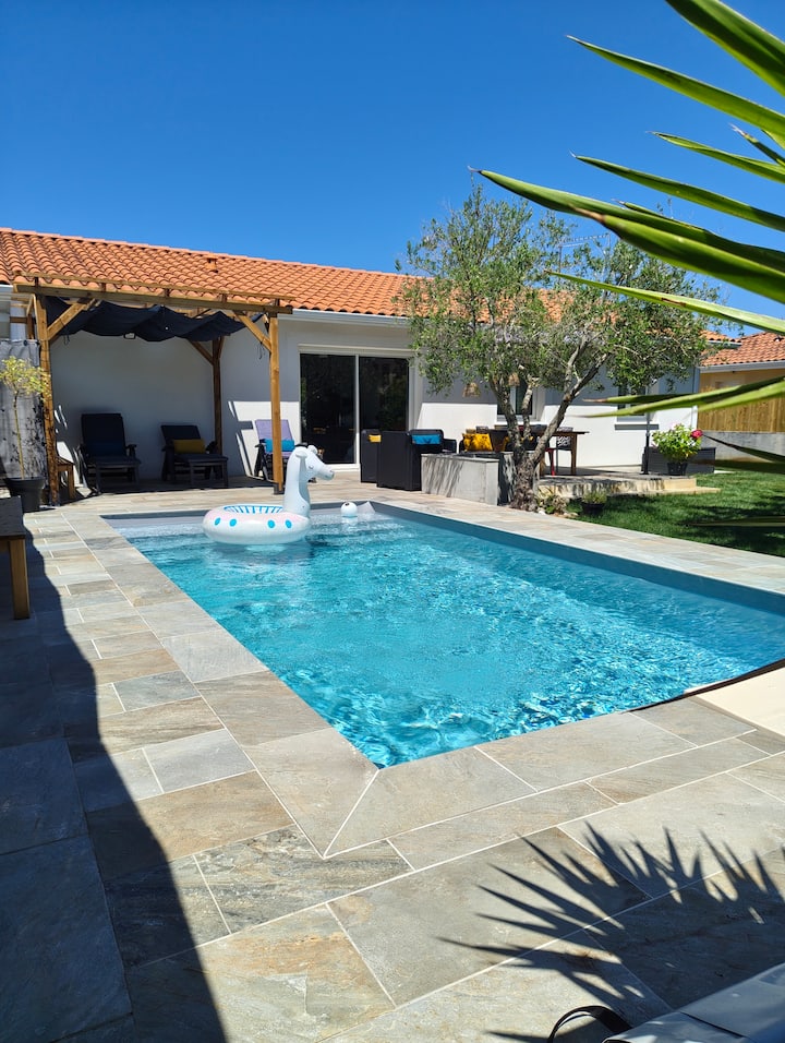 " Villa 106 " Entre Pins, Lacs Et Océan. - Biscarrosse