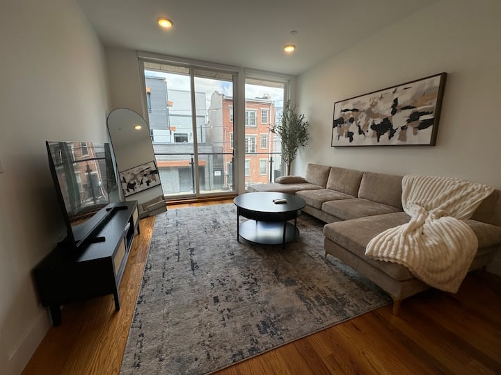 Spacious No-libs Apartment W 3 Beds! Pool And Gym! - Port Richmond - Philadelphia