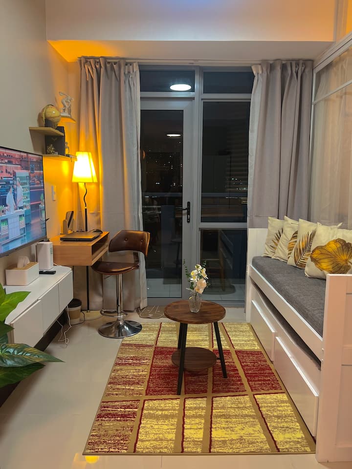 Staycation In Araneta Center Cubao - Cuba