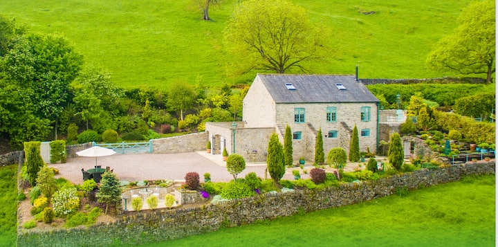 House In Castleton - Hot Tub & Stunning Views - Castleton