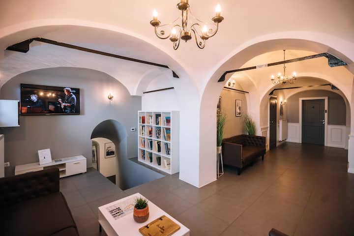 Room 2 | Cozy Corner In The City Center - Maribor