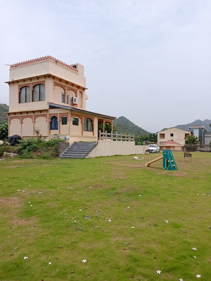 Aurum Natureview Garden Pool Bungalow - Udaipur