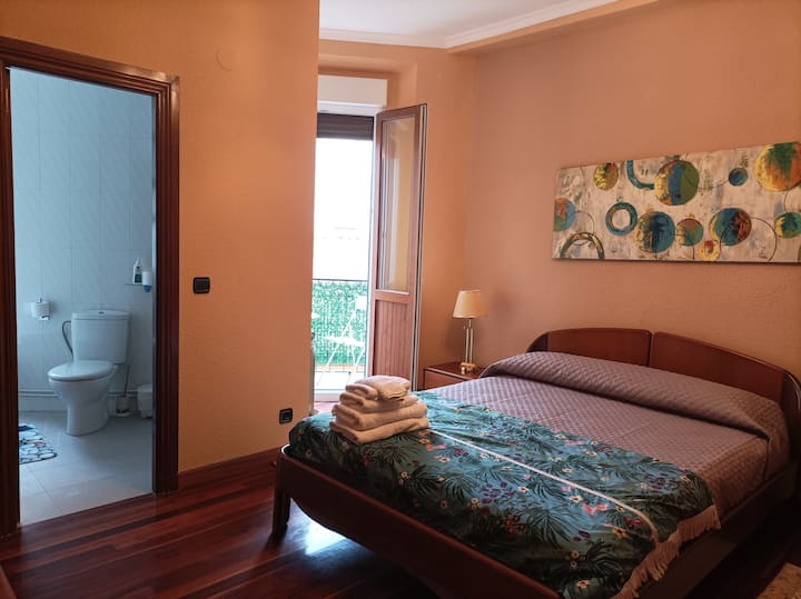 Habitación Con Baño Privado I - Escalante