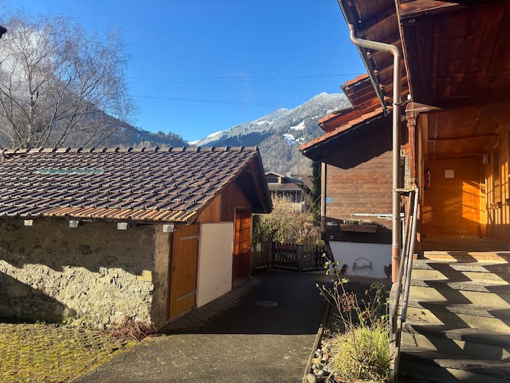 Budget-zimmer Im Chalet-stil - Wilderswil