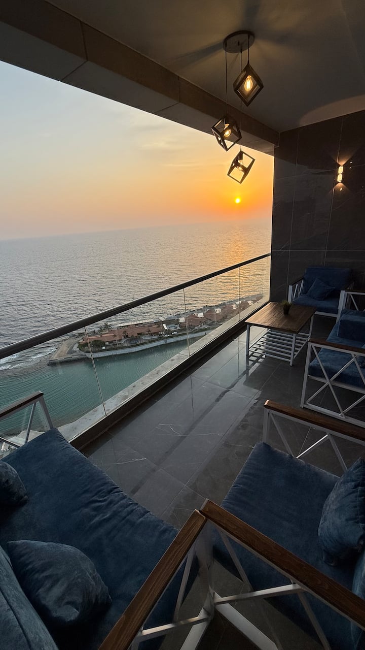 Luxury 3br Apartment Overlooking The Red Sea - Jeddah