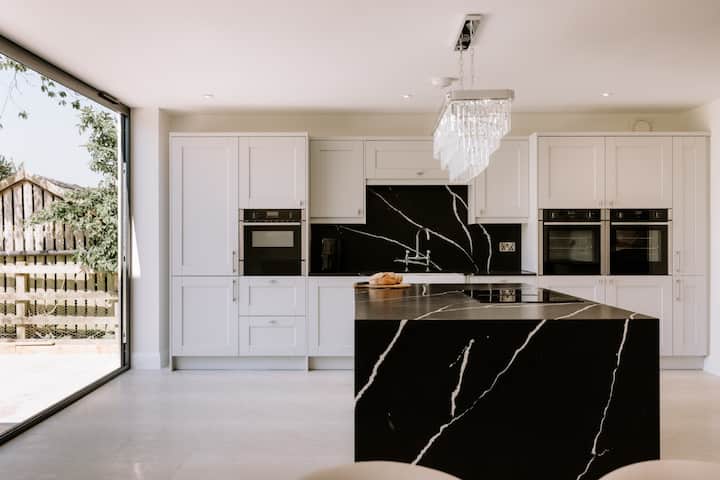 Large Suite, Designer En-suite - Preston