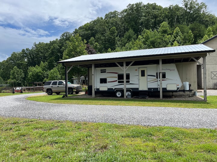 Scenic Sleeper - Hiawassee, GA