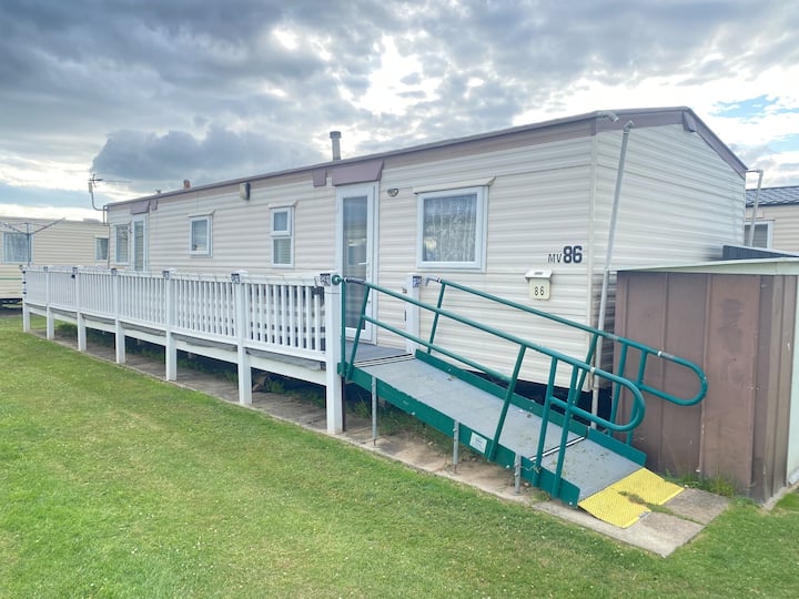 10 Berth Family Caravan - Chapel St Leonards
