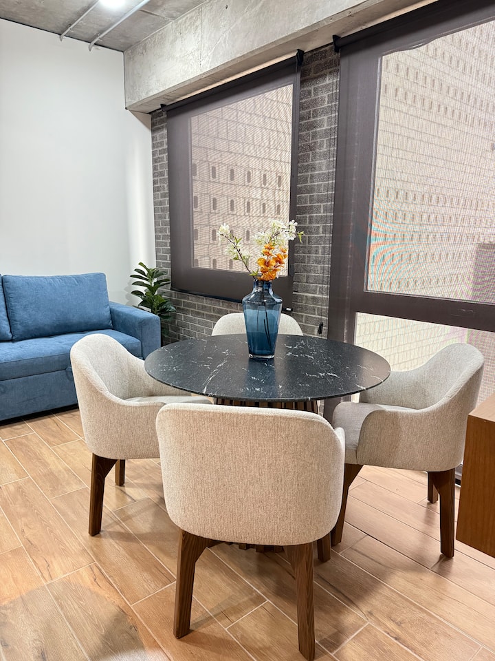 Alojamiento En Colonia Americana, Zona Chapultepec - Guadalajara