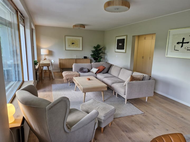 Turku Center, Aura, Tuomiokirkko, 2 Free Parking - Turku