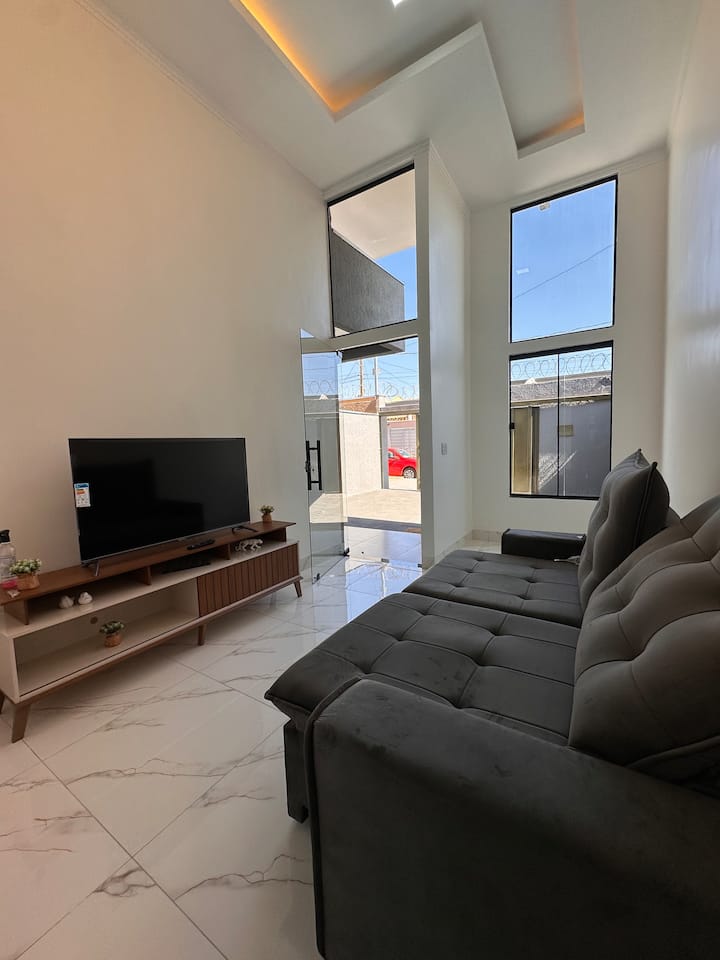 Casa 3 Quartos Com Ar Goiania - Goiânia