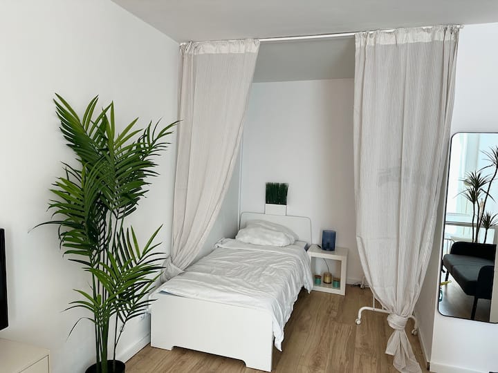 1 Zi. Wohnung In Sz-lebenstedt - Salzgitter