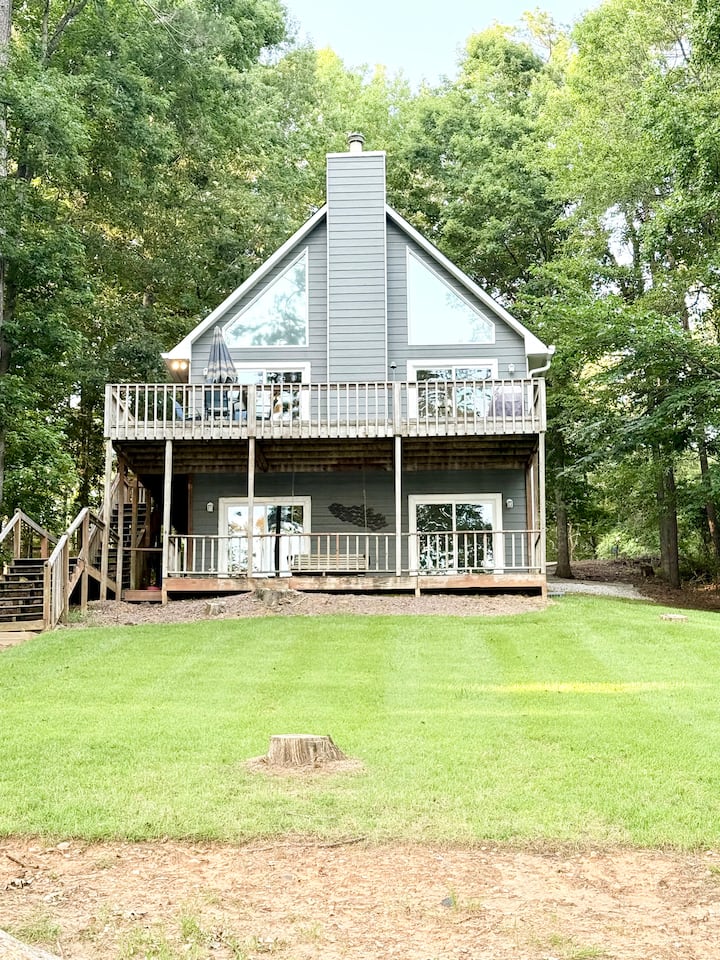 Whispering Pines: Big Views, Guest Suite, Pet Ok - Eatonton, GA