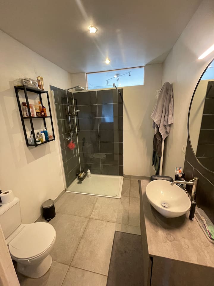 Appartement Au 2 éTage Max. 6 Personnes - Bruselas, Bélgica