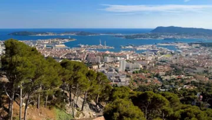 Beau T2 Dans Le Vieux Toulon - La Seyne-sur-Mer