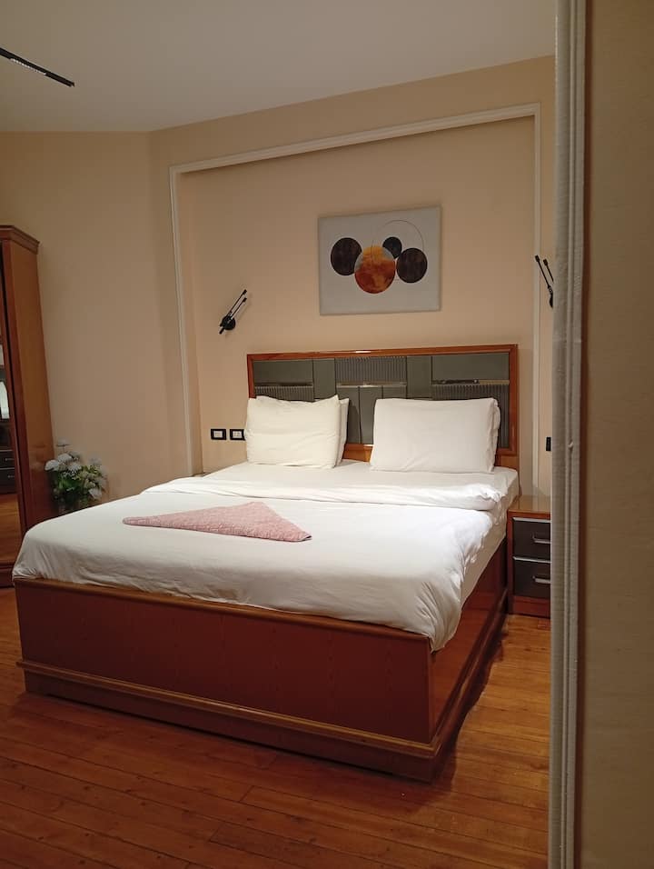 Classy Room - Cairo