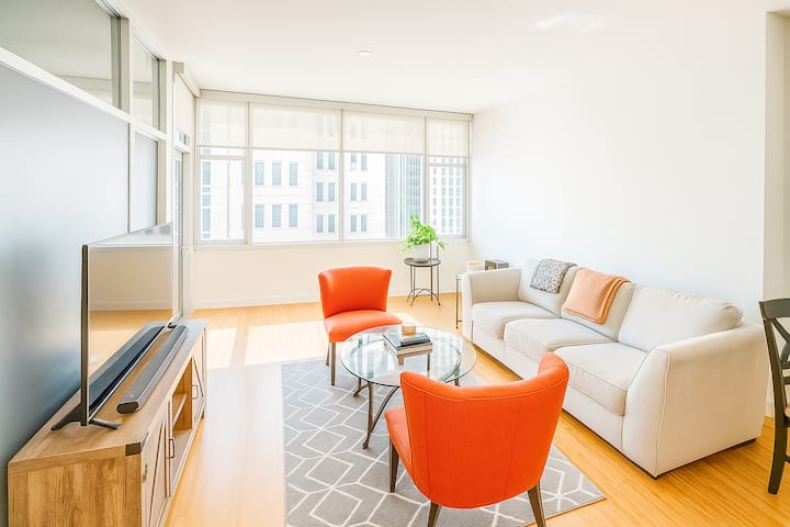 Luxe City Getaway In The Heart Of Downtown Dallas - Dallas, TX