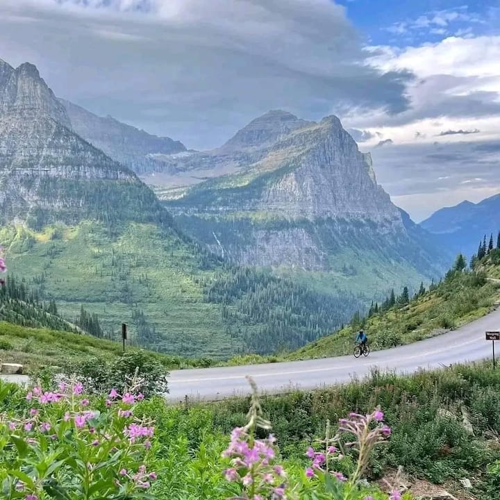 Montana Moon Imagine Rv On Lake - Montana