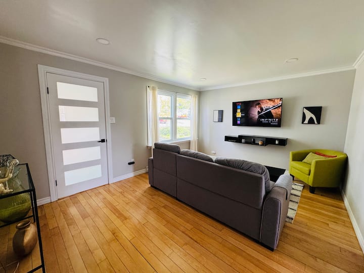 Cozy 2 Br • Bright & Clean - Saint John