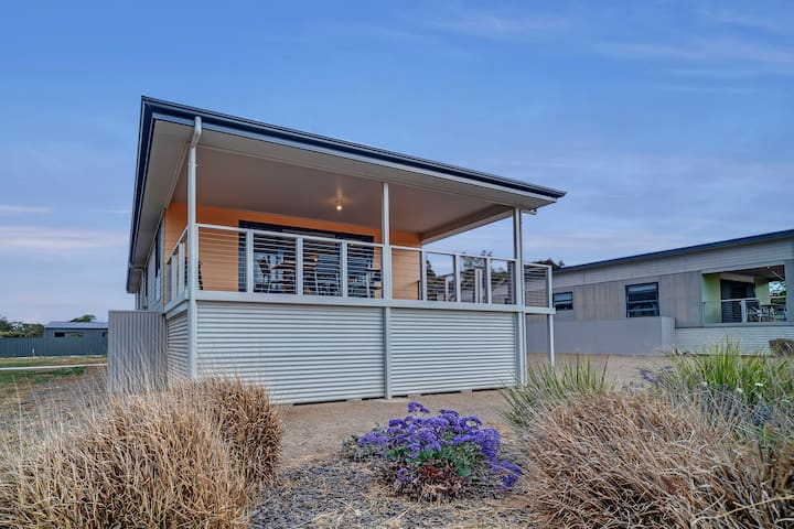 Long Island Retreat - Rosella - Murray Bridge