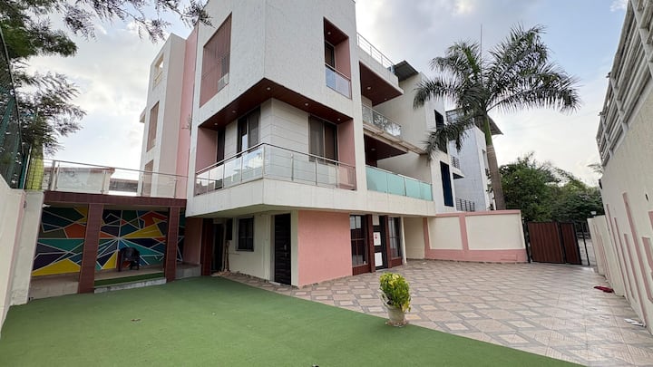 Enjoy At Our 4bhk Large Size Pool At Aurelia Villa - Lonavla