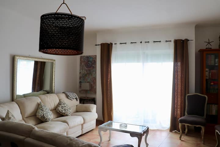 Main Avenue Apartment - 盧什