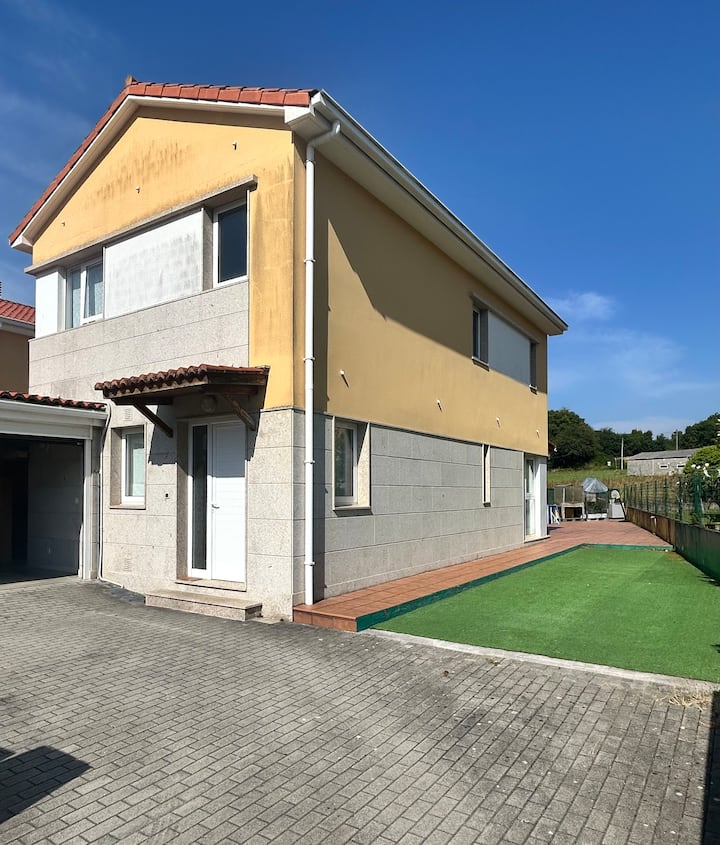 Chalet En Mugardos - Ferrol