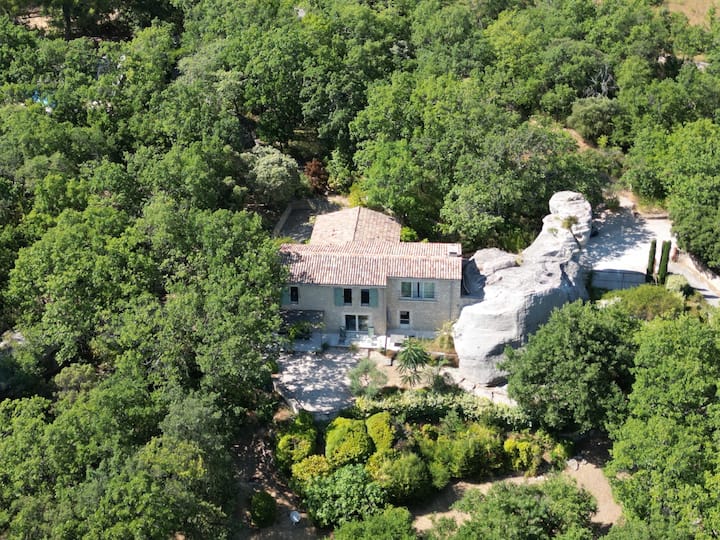 Mas à Gordes Avec Piscine à 800 Mètres Du Village - Gordes