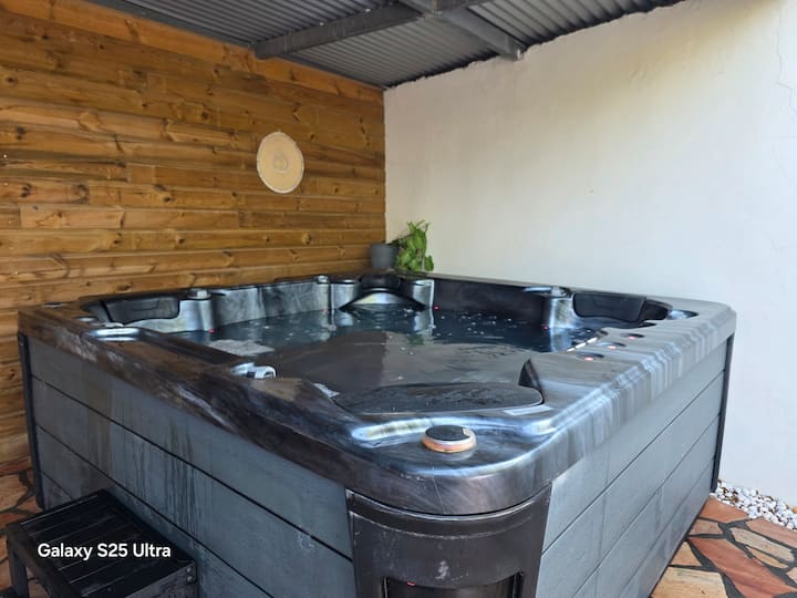 T2 250m Plage - Jacuzzi + Piscine- St Gilles - Réunion