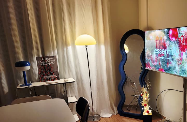 6인, 주차 1대 무료
야구장 도보7분
대전역 차로 10분
성심당 차로 8분
반려동물 불가 - Daejeon