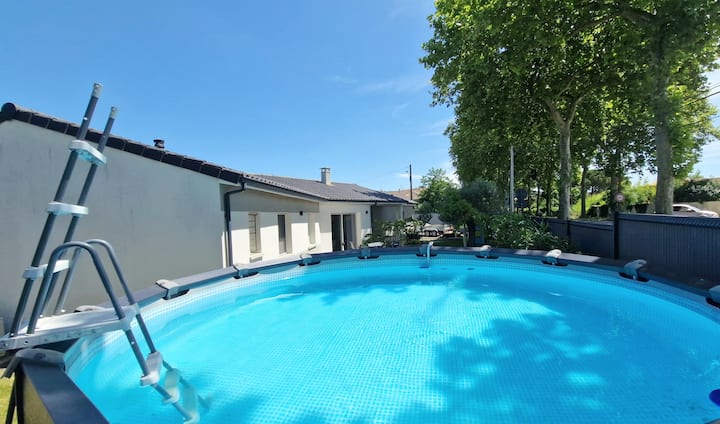 Villa Entière Avec Piscine - 8 P - L'Isle-Jourdain