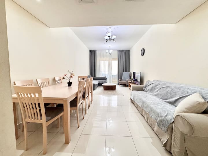Spacious Apartment Three Bedroom - Sharjah