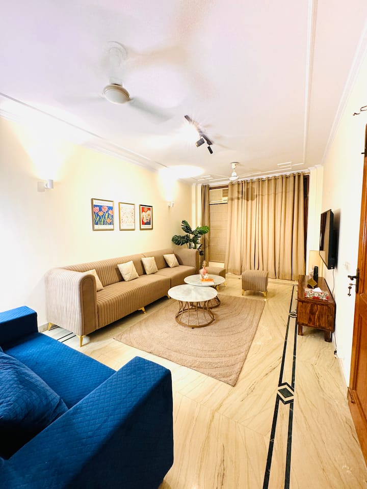 Olive Homes | 3bhk Apartment In Defence Colony - Új-Delhi