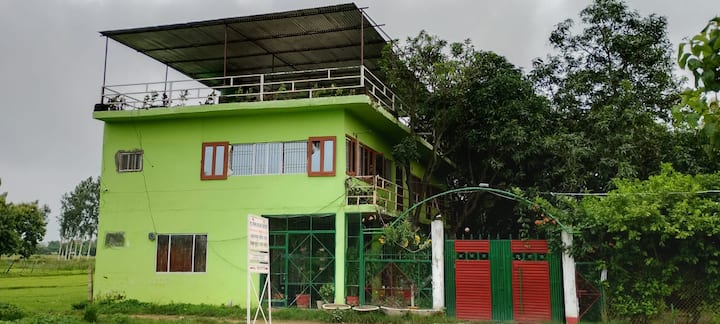 Sukoon-e-bahar Farmhouse For Families & Friends - Shravasti