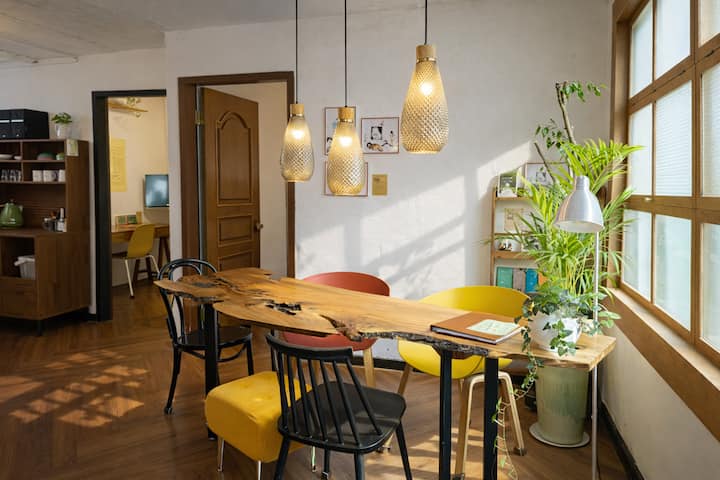 Private Local, 조식, 1f, 3r,명동/ddp 빠른이동[Moda] - Seoul