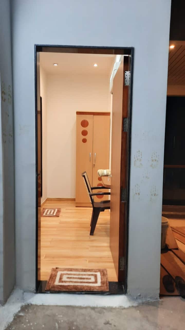Neel Taral's - Private Nest 2 - ナーグプル