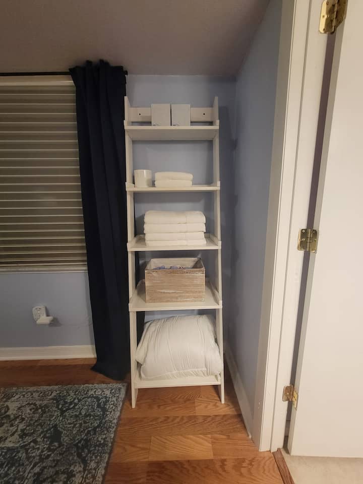 Master Bedroom Near Downtown - Winter Park, FL