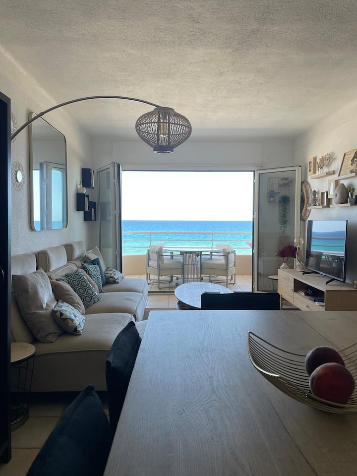 Appartement Place Méditerranée Face à La Mer - Canet-en-Roussillon