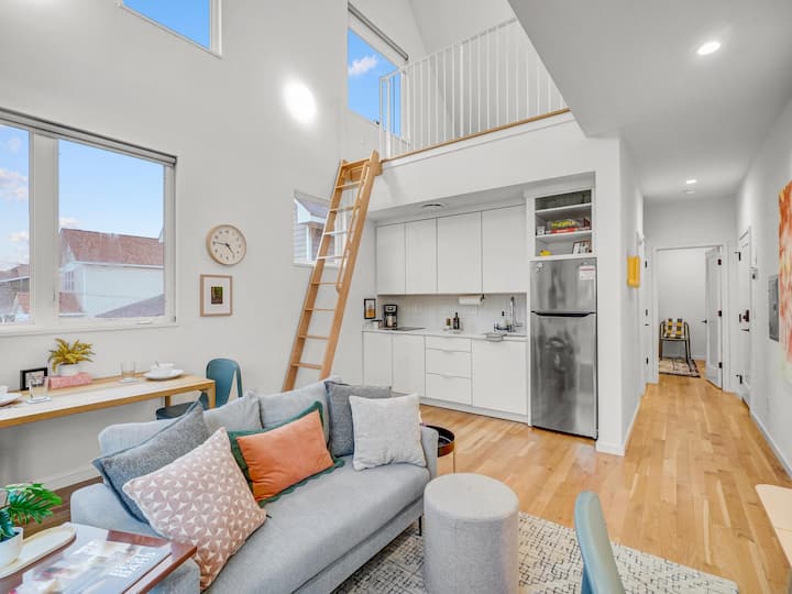 Zen Den, Downtown, Rooftop Hang, Pet Zone - Raleigh, NC